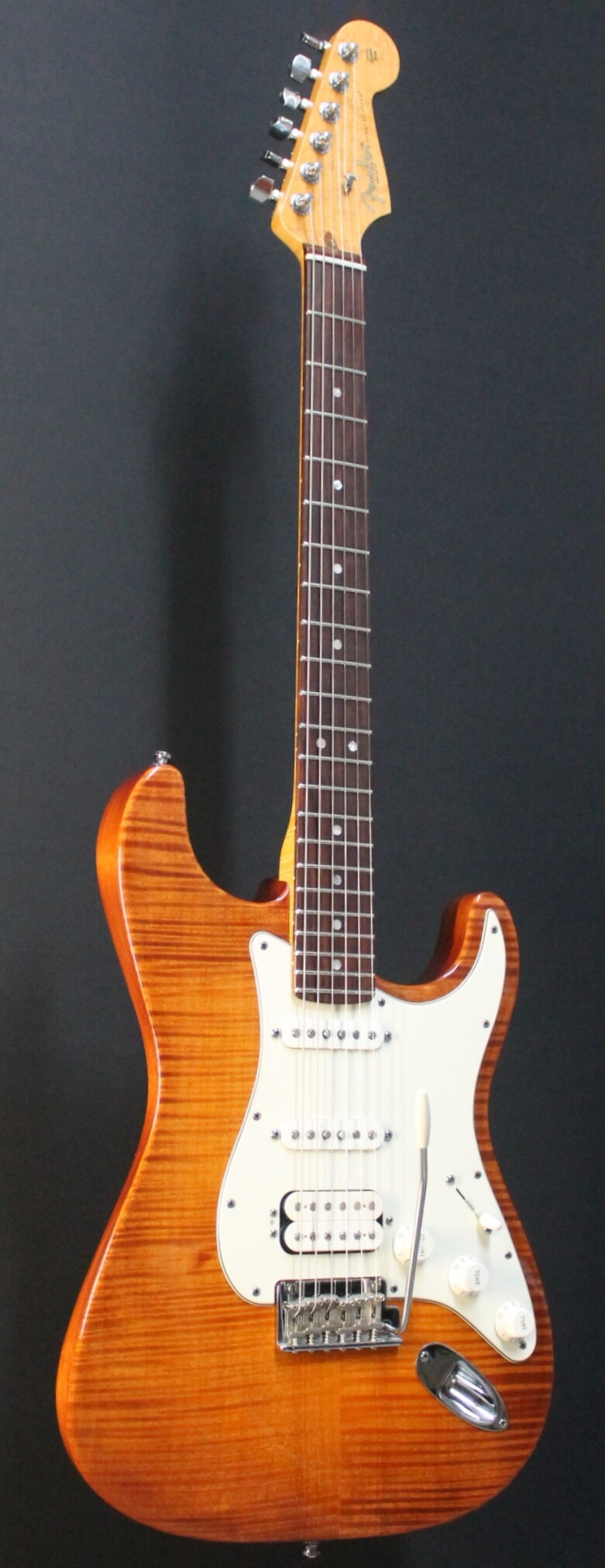 Fender Stratocaster Select HSS 2012 | Kitarakuu